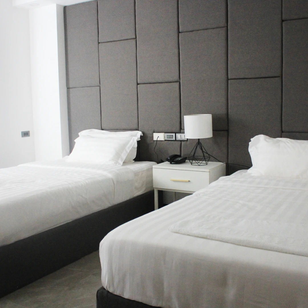 The Blu Hotel - Home